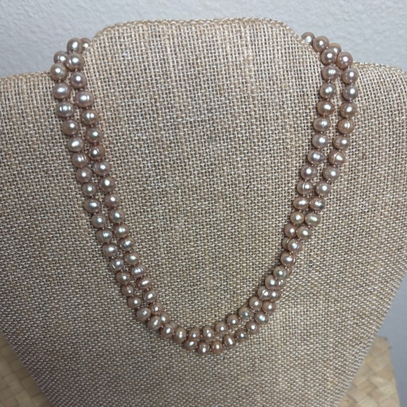 Grace & Heart | Jewelry | Grace Heart Retired Beige Pearl Brass Lanyard ...